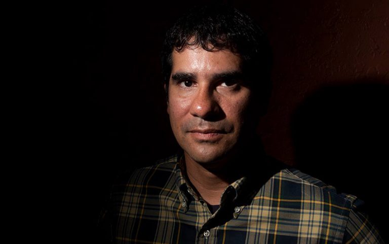 Revivir a un ruiseñor: sobre ‘La vida alegre’, de Daniel Centeno ...