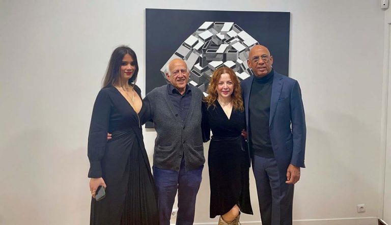 René Francisco expone por primera vez en París: ‘Vamos’: