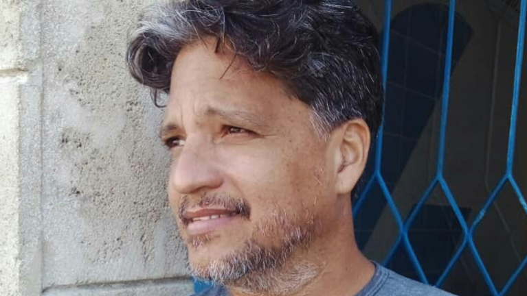 Un cuaderno de Alejandro Ponce: de la sobredimensión de la vaca a la ...